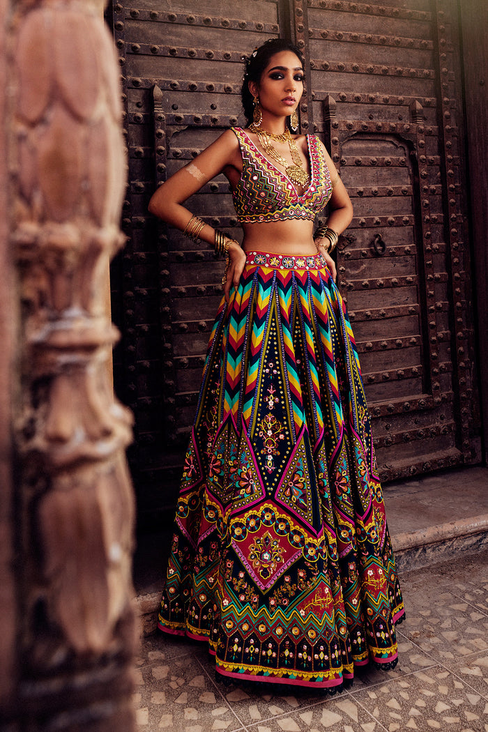 Teal Blue Chevron Print & Highlighted Blouse Lehenga And Organza Embro